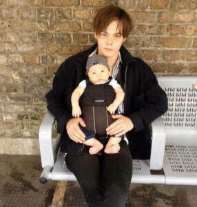 Charlie Heaton's Son: Inside the Life of Archie Heaton - Brandon's ...